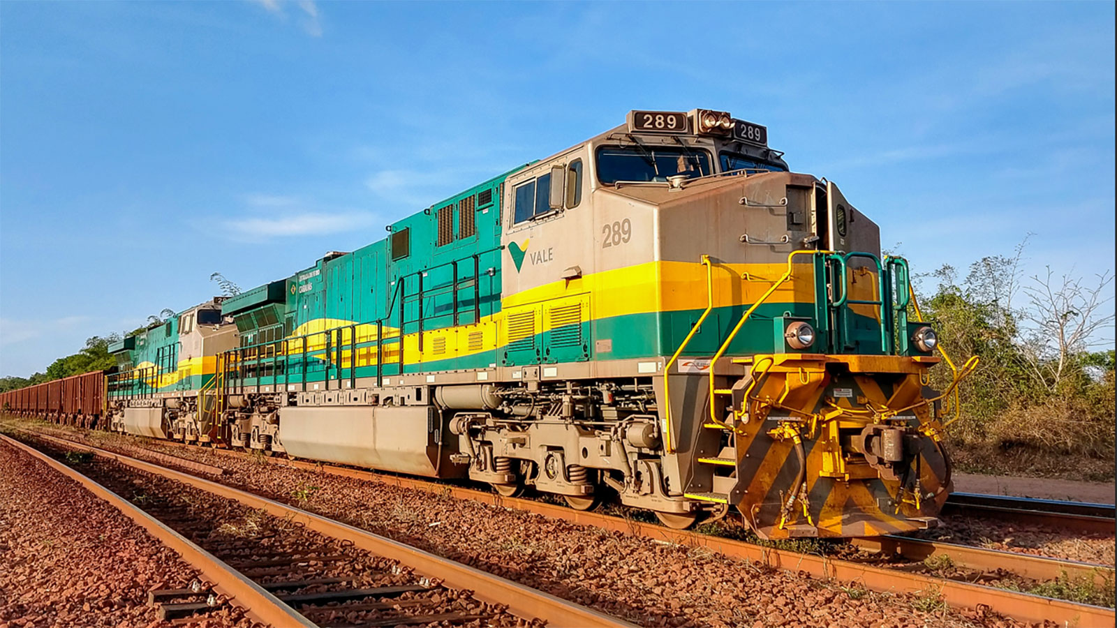 Vale and Wabtec Sign Agreement to Test Ethanol Use in Locomotives on ...